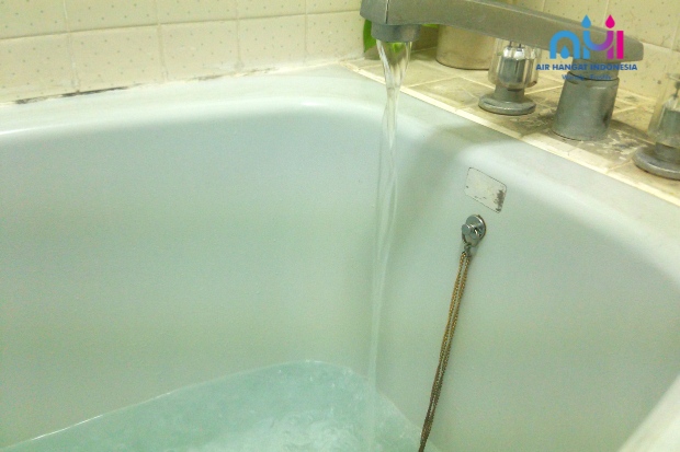 Suhu Air Panas untuk Mandi dan Panduan Penggunaannya - Air Hangat Indonesia